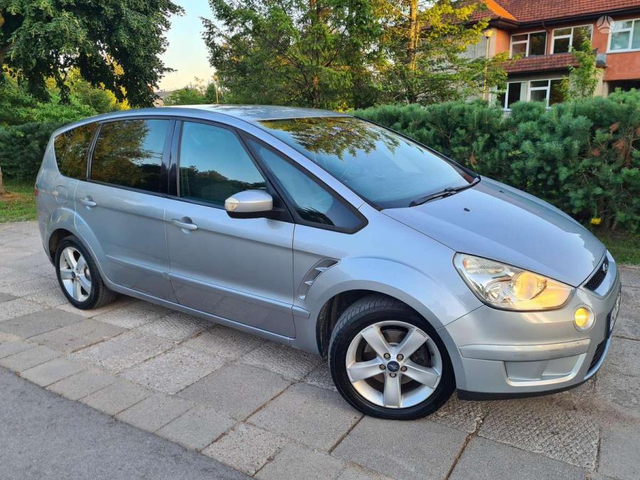 Grey Ford S-Max 2006 in Klaipeda, with an engine capacity of 1.75 L and mileage of 260 thousand km for 2499 €, photo 6 on AUTOMOTO.COM.LV