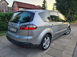 Grey Ford S-Max 2006 in Klaipeda, with an engine capacity of 1.75 L and mileage of 260 thousand km for 2499 €, photo 8 on AUTOMOTO.COM.LV