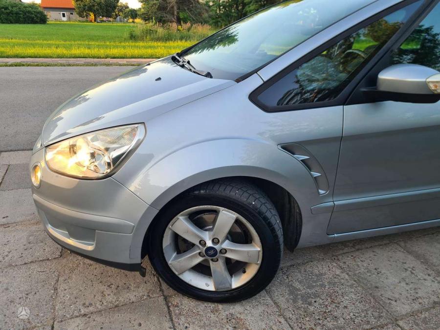 Grey Ford S-Max 2006 in Klaipeda, with an engine capacity of 1.75 L and mileage of 260 thousand km for 2499 €, photo 69 on AUTOMOTO.COM.LV