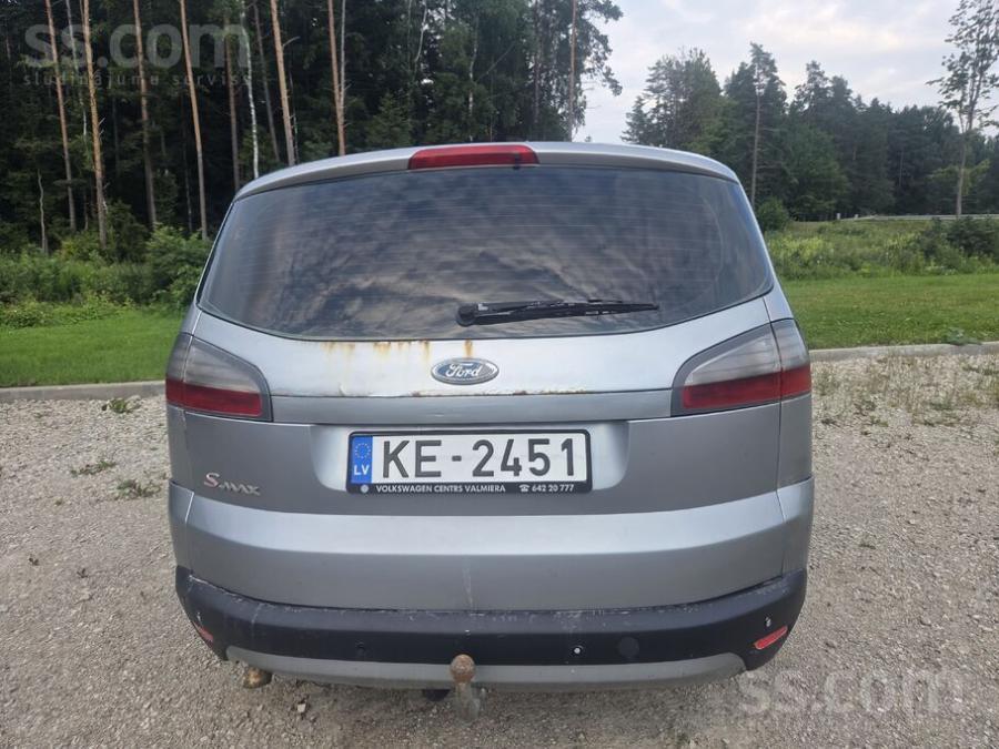 Grey Ford S-Max 2006 in Valka, with an engine capacity of 2.00 L and mileage of 600 thousand km for 600 €, photo 5 on AUTOMOTO.COM.LV