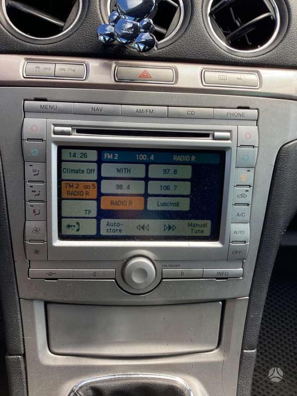 Pelēks Ford S-Max 2006 Kauņa, ar dzinēja tilpumu 2.00 L un nobraukumu 420 tūkst. km par 1800 €, foto 3 vietnē AUTOMOTO.COM.LV
