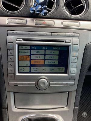 Grey Ford S-Max 2006 in Kaunas, with an engine capacity of 2.00 L and mileage of 420 thousand km for 1800 €, photo 4 on AUTOMOTO.COM.LV