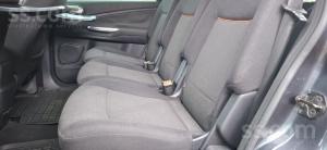 Grey Ford S-Max 2006 in Daugavpils, with an engine capacity of 1.80 L and mileage of 290 thousand km for 1950 €, photo 24 on AUTOMOTO.COM.LV