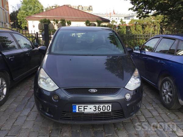 Pelēks Ford S-Max 2006 Rīga, ar dzinēja tilpumu 2.00 L un nobraukumu 234 tūkst. km par 700 €, foto 1 vietnē AUTOMOTO.COM.LV