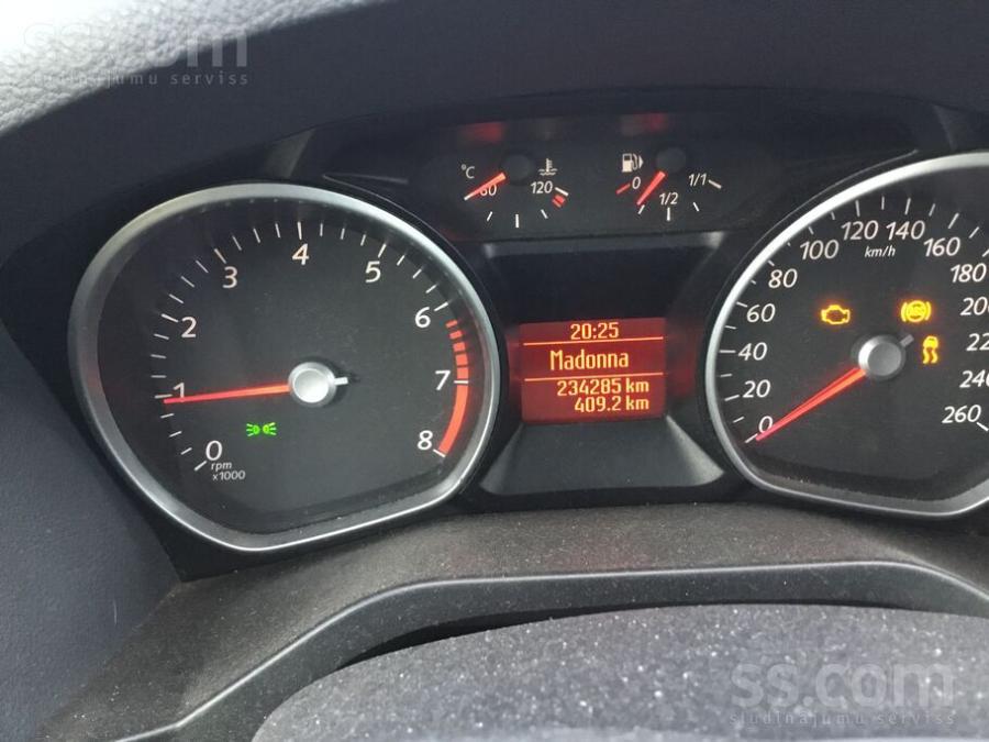 Pelēks Ford S-Max 2006 Rīga, ar dzinēja tilpumu 2.00 L un nobraukumu 234 tūkst. km par 700 €, foto 7 vietnē AUTOMOTO.COM.LV