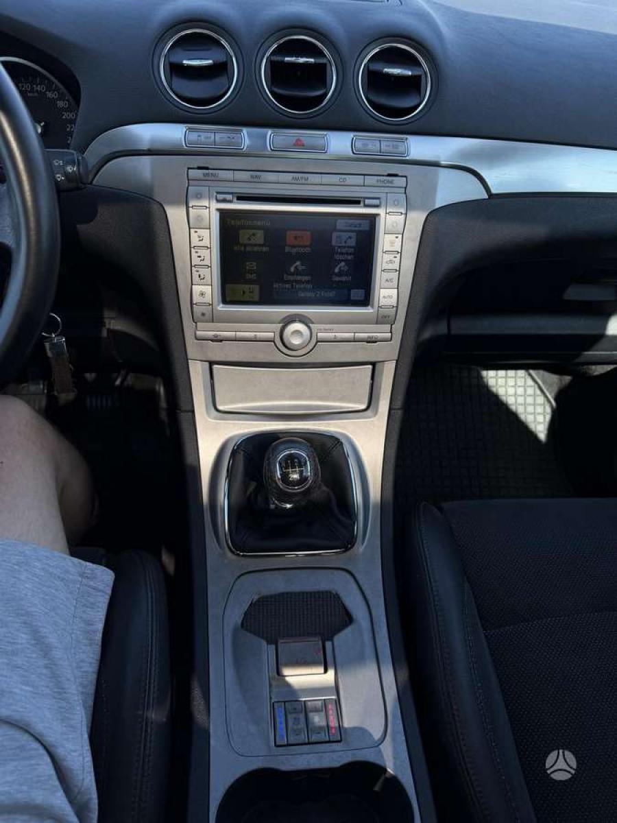 Grey Ford S-Max 2006 in Marijampole, with an engine capacity of 2.00 L and mileage of 296 thousand km for 2350 €, photo 12 on AUTOMOTO.COM.LV