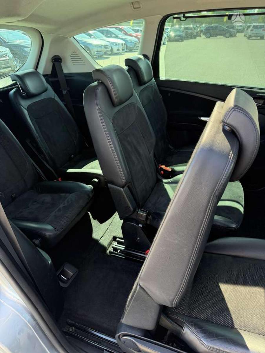Grey Ford S-Max 2006 in Marijampole, with an engine capacity of 2.00 L and mileage of 296 thousand km for 2350 €, photo 19 on AUTOMOTO.COM.LV