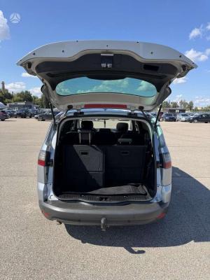 Grey Ford S-Max 2006 in Marijampole, with an engine capacity of 2.00 L and mileage of 296 thousand km for 2350 €, photo 23 on AUTOMOTO.COM.LV