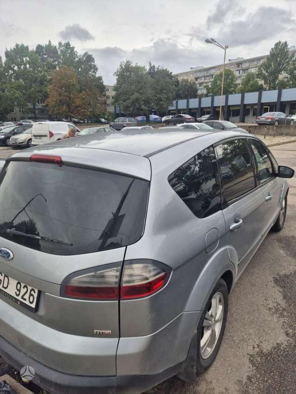Grey Ford S-Max 2006 in Kaunas, with an engine capacity of 2.00 L and mileage of 283 thousand km for 2400 €, photo 5 on AUTOMOTO.COM.LV