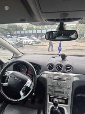 Pelēks Ford S-Max 2006 Kauņa, ar dzinēja tilpumu 2.00 L un nobraukumu 283 tūkst. km par 2400 €, foto 6 vietnē AUTOMOTO.COM.LV