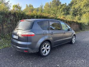 Grey Ford S-Max 2006 in Riga, with an engine capacity of 2.00 L and mileage of 254 thousand km for 1690 €, photo 5 on AUTOMOTO.COM.LV