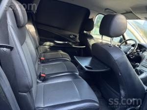 Grey Ford S-Max 2006 in Riga, with an engine capacity of 2.00 L and mileage of 254 thousand km for 1690 €, photo 8 on AUTOMOTO.COM.LV