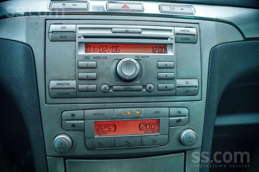 Grey Ford S-Max 2006 in Riga, with an engine capacity of 1.80 L and mileage of 286 thousand km for 1990 €, photo 16 on AUTOMOTO.COM.LV