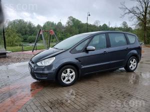 Grey Ford S-Max 2007 in Bauska, with an engine capacity of 2.00 L and mileage of 488 thousand km for 1790 €, photo 2 on AUTOMOTO.COM.LV