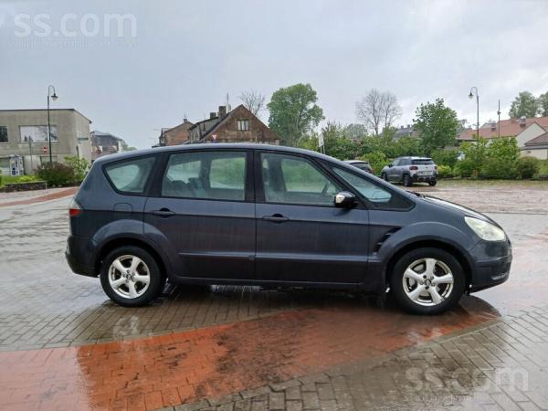 Grey Ford S-Max 2007 in Bauska, with an engine capacity of 2.00 L and mileage of 488 thousand km for 1790 €, photo 7 on AUTOMOTO.COM.LV