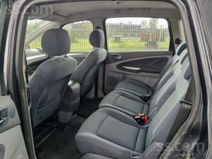 Grey Ford S-Max 2007 in Bauska, with an engine capacity of 2.00 L and mileage of 488 thousand km for 1790 €, photo 10 on AUTOMOTO.COM.LV