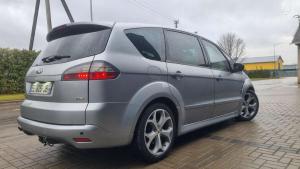 Grey Ford S-Max 2007 in Taurage, with an engine capacity of 2.00 L and mileage of 277 thousand km for 3400 €, photo 2 on AUTOMOTO.COM.LV