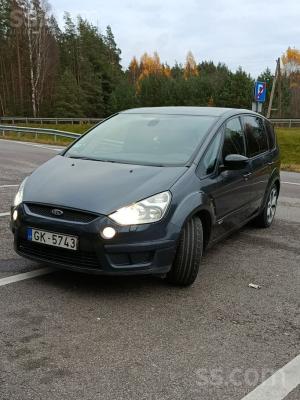 Grey Ford S-Max 2007 in Liepaja, with an engine capacity of 2.50 L and mileage of 380 thousand km for 3200 €, photo 2 on AUTOMOTO.COM.LV
