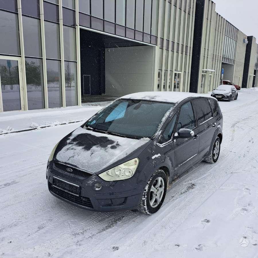 Pelēks Ford S-Max 2007 Viļņa, ar dzinēja tilpumu 2.00 L un nobraukumu 285 tūkst. km par 3250 €, foto 2 vietnē AUTOMOTO.COM.LV