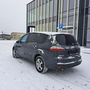 Pelēks Ford S-Max 2007 Viļņa, ar dzinēja tilpumu 2.00 L un nobraukumu 285 tūkst. km par 3250 €, foto 5 vietnē AUTOMOTO.COM.LV