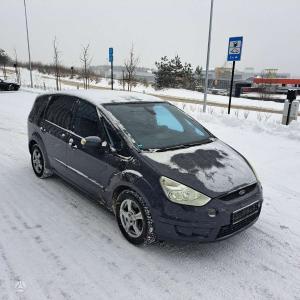 Pelēks Ford S-Max 2007 Viļņa, ar dzinēja tilpumu 2.00 L un nobraukumu 285 tūkst. km par 3250 €, foto 12 vietnē AUTOMOTO.COM.LV