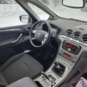 Pelēks Ford S-Max 2007 Viļņa, ar dzinēja tilpumu 2.00 L un nobraukumu 285 tūkst. km par 3250 €, foto 16 vietnē AUTOMOTO.COM.LV