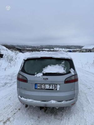 Grey Ford S-Max 2007 in Vilnius, with an engine capacity of 1.75 L and mileage of 450 thousand km for 650 €, photo 5 on AUTOMOTO.COM.LV