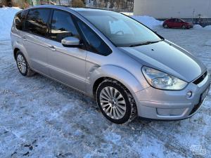 Grey Ford S-Max 2007 in Kaunas, with an engine capacity of 2.00 L and mileage of 319 thousand km for 3000 €, photo  on AUTOMOTO.COM.LV