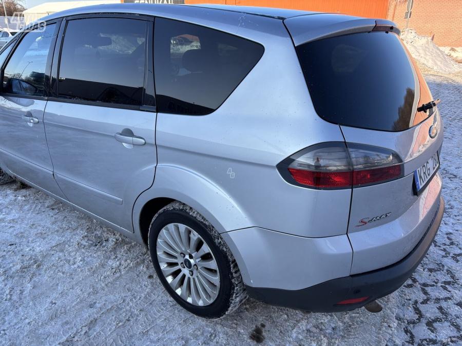 Grey Ford S-Max 2007 in Kaunas, with an engine capacity of 2.00 L and mileage of 319 thousand km for 3000 €, photo 4 on AUTOMOTO.COM.LV