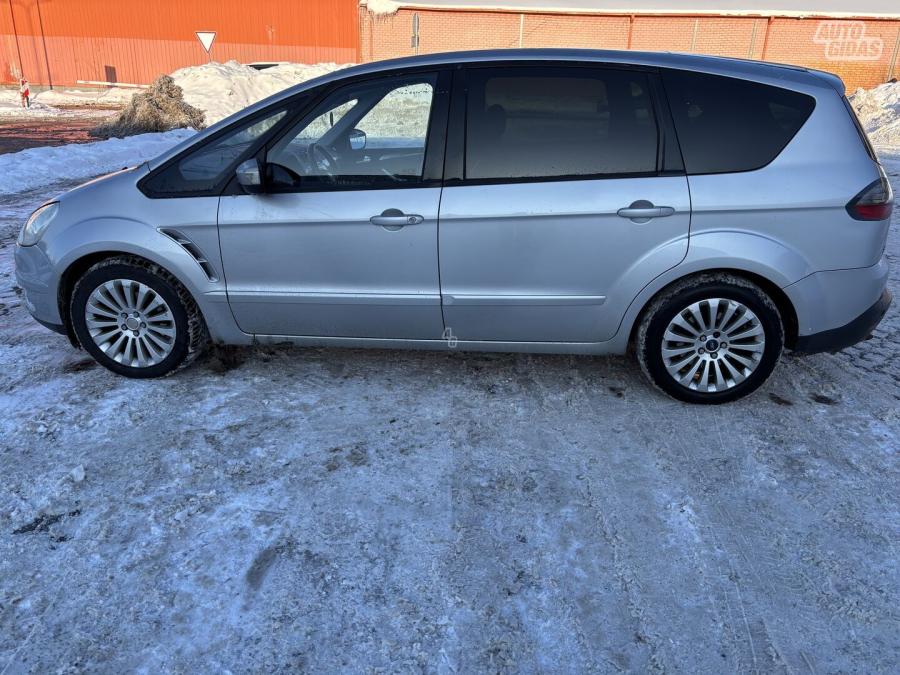 Grey Ford S-Max 2007 in Kaunas, with an engine capacity of 2.00 L and mileage of 319 thousand km for 3000 €, photo 8 on AUTOMOTO.COM.LV