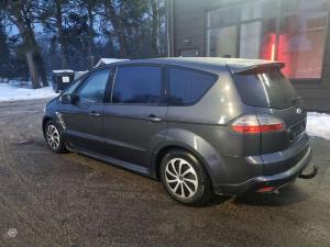 Pelēks Ford S-Max 2007 Utena, ar dzinēja tilpumu 2.00 L un nobraukumu 285 tūkst. km par 3650 €, foto 4 vietnē AUTOMOTO.COM.LV