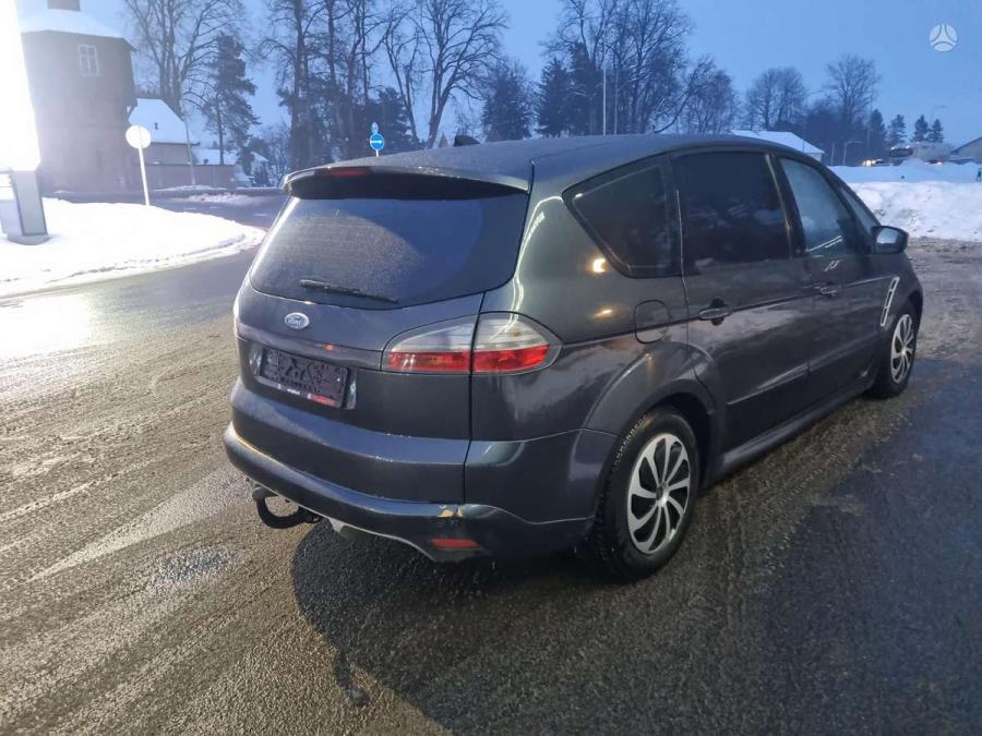 Pelēks Ford S-Max 2007 Utena, ar dzinēja tilpumu 2.00 L un nobraukumu 285 tūkst. km par 3650 €, foto 5 vietnē AUTOMOTO.COM.LV