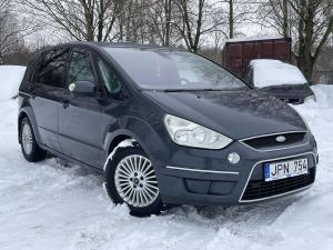 Pelēks Ford S-Max 2007 Šauļi, ar dzinēja tilpumu 1.75 L un nobraukumu 299 tūkst. km par 2499 €, foto  vietnē AUTOMOTO.COM.LV