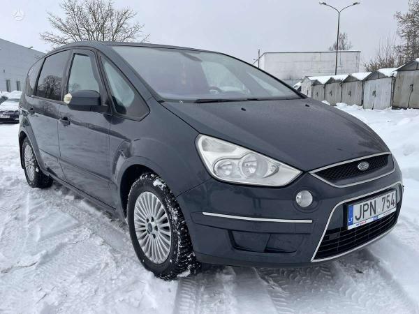 Pelēks Ford S-Max 2007 Šauļi, ar dzinēja tilpumu 1.75 L un nobraukumu 299 tūkst. km par 2499 €, foto 5 vietnē AUTOMOTO.COM.LV