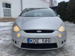 Grey Ford S-Max 2007 in Vilnius, with an engine capacity of 1.80 L and mileage of 280 thousand km for 2250 €, photo 8 on AUTOMOTO.COM.LV