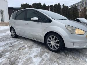 Grey Ford S-Max 2007 in Vilnius, with an engine capacity of 1.80 L and mileage of 280 thousand km for 2250 €, photo 10 on AUTOMOTO.COM.LV