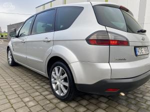 Grey Ford S-Max 2007 in Vilnius, with an engine capacity of 1.80 L and mileage of 280 thousand km for 2200 €, photo 2 on AUTOMOTO.COM.LV