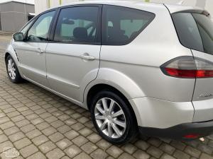 Grey Ford S-Max 2007 in Vilnius, with an engine capacity of 1.80 L and mileage of 280 thousand km for 2200 €, photo 3 on AUTOMOTO.COM.LV