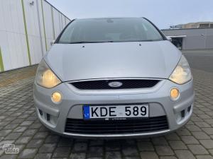 Grey Ford S-Max 2007 in Vilnius, with an engine capacity of 1.80 L and mileage of 280 thousand km for 2200 €, photo 8 on AUTOMOTO.COM.LV