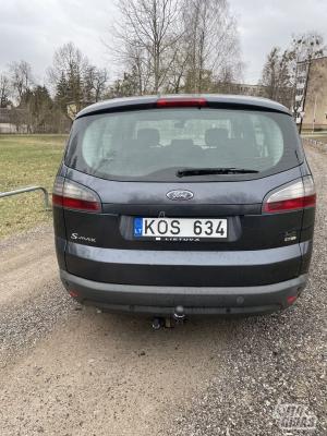 Pelēks Ford S-Max 2007 Alīta, ar dzinēja tilpumu 1.80 L un nobraukumu 300 tūkst. km par 2100 €, foto 7 vietnē AUTOMOTO.COM.LV