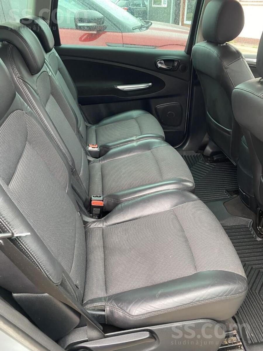 Pelēks Ford S-Max 2007 Rīga, ar dzinēja tilpumu 1.80 L un nobraukumu 0 tūkst. km par 1999 €, foto 9 vietnē AUTOMOTO.COM.LV