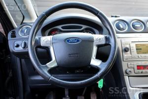 Grey Ford S-Max 2007 in Riga, with an engine capacity of 2.00 L and mileage of 245 thousand km for 4790 €, photo 8 on AUTOMOTO.COM.LV