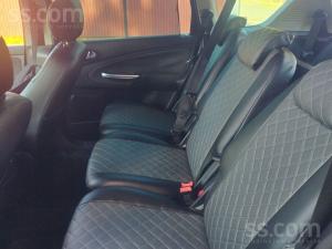 Pelēks Ford S-Max 2007 Rīga, ar dzinēja tilpumu 2.00 L un nobraukumu 0 tūkst. km par 2100 €, foto 13 vietnē AUTOMOTO.COM.LV