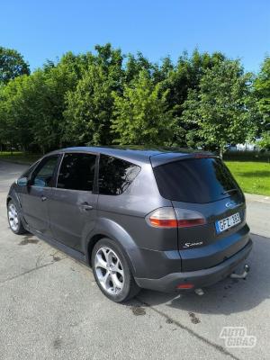 Pelēks Ford S-Max 2007 Kauņa, ar dzinēja tilpumu 2.00 L un nobraukumu 290 tūkst. km par 2200 €, foto  vietnē AUTOMOTO.COM.LV