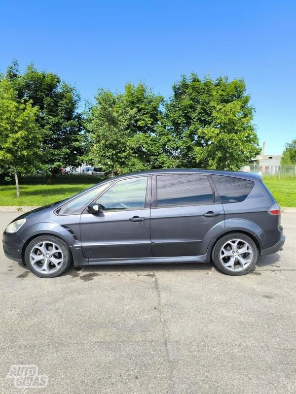 Grey Ford S-Max 2007 in Kaunas, with an engine capacity of 2.00 L and mileage of 290 thousand km for 2200 €, photo 7 on AUTOMOTO.COM.LV