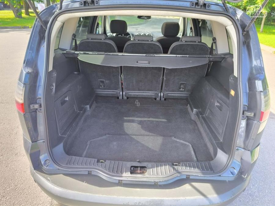 Grey Ford S-Max 2007 in Kaunas, with an engine capacity of 2.00 L and mileage of 290 thousand km for 2200 €, photo 13 on AUTOMOTO.COM.LV