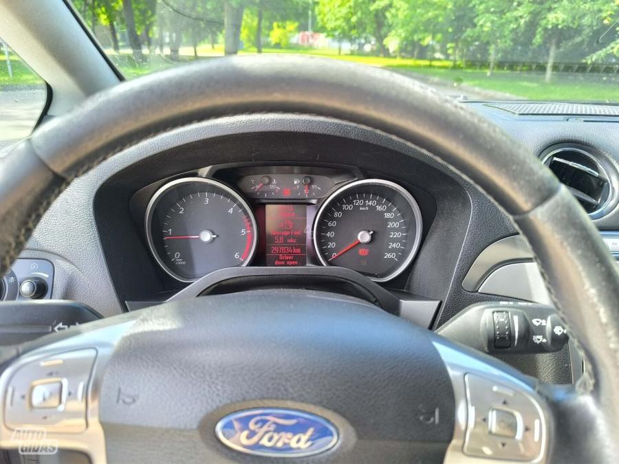 Grey Ford S-Max 2007 in Kaunas, with an engine capacity of 2.00 L and mileage of 290 thousand km for 2200 €, photo 18 on AUTOMOTO.COM.LV