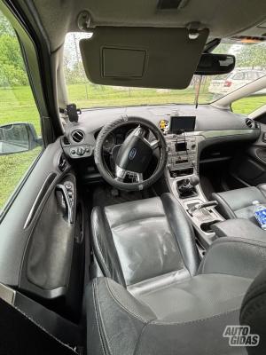 Pelēks Ford S-Max 2007 Jonava, ar dzinēja tilpumu 1.80 L un nobraukumu 4 tūkst. km par 2300 €, foto 6 vietnē AUTOMOTO.COM.LV