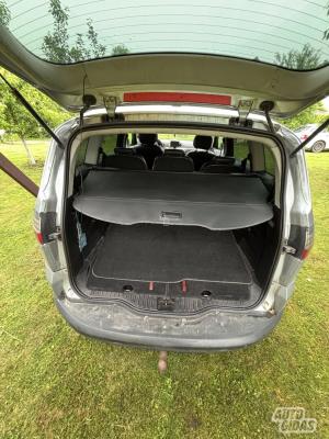 Pelēks Ford S-Max 2007 Jonava, ar dzinēja tilpumu 1.80 L un nobraukumu 4 tūkst. km par 2300 €, foto 10 vietnē AUTOMOTO.COM.LV