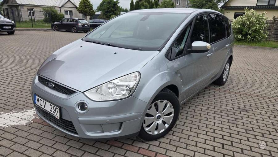 Pelēks Ford S-Max 2007 Utena, ar dzinēja tilpumu 1.75 L un nobraukumu 273 tūkst. km par 2200 €, foto 1 vietnē AUTOMOTO.COM.LV
